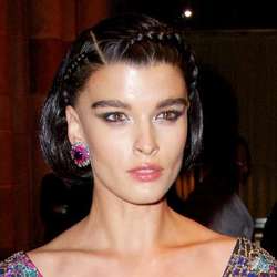 Crystal Renn – Celebrity Wiki -> onceleb.wiki