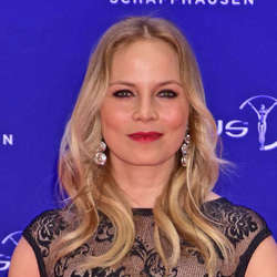 Regina Halmich – Celebrity Wiki -> onceleb.wiki