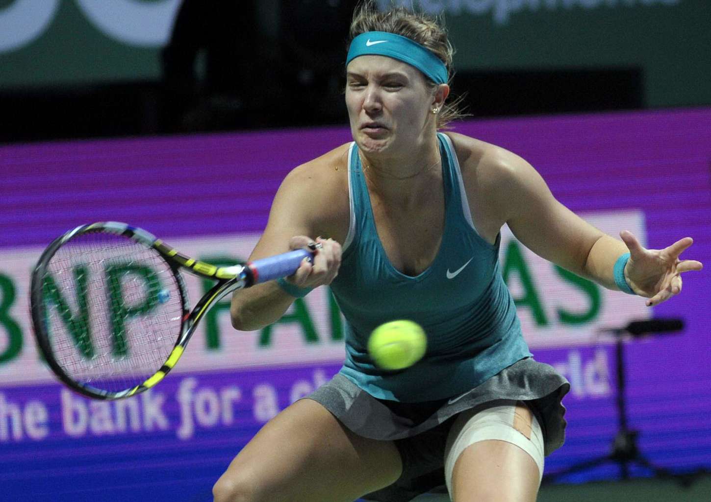 Eugenie Bouchard in a Red Bikini on the Beach in Miami 11/12/2018 ...